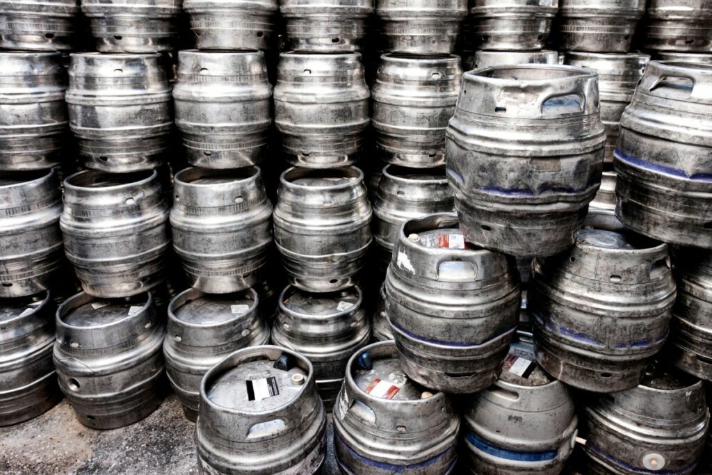 How Long Does A Keg Last? - Momentum Brew House